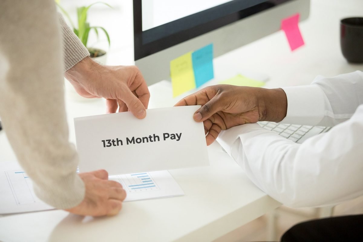 5 Smart Ways to Make Your 13th Month Pay Work For You | raincheckblog